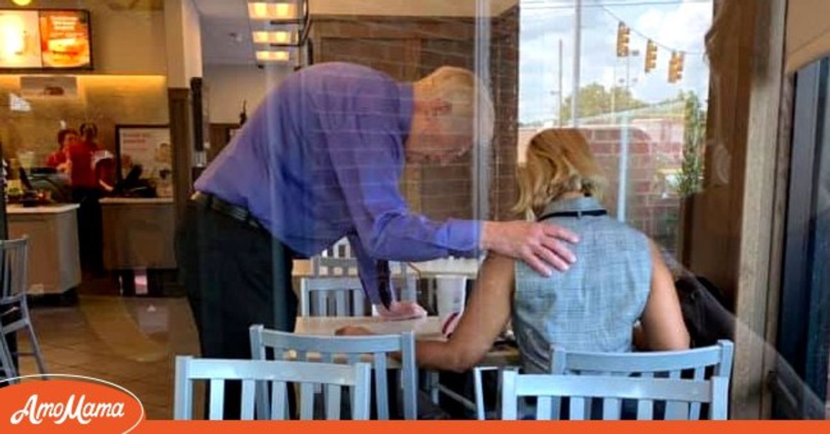 Restaurant Employee Notices Customer and Approaches Her to Pray ...