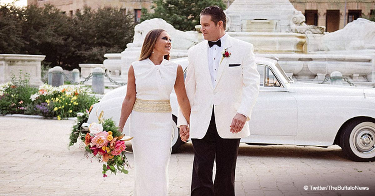 Vanessa Williams Shares Photos from Wedding to Jim Skrip on 4th Anniversary